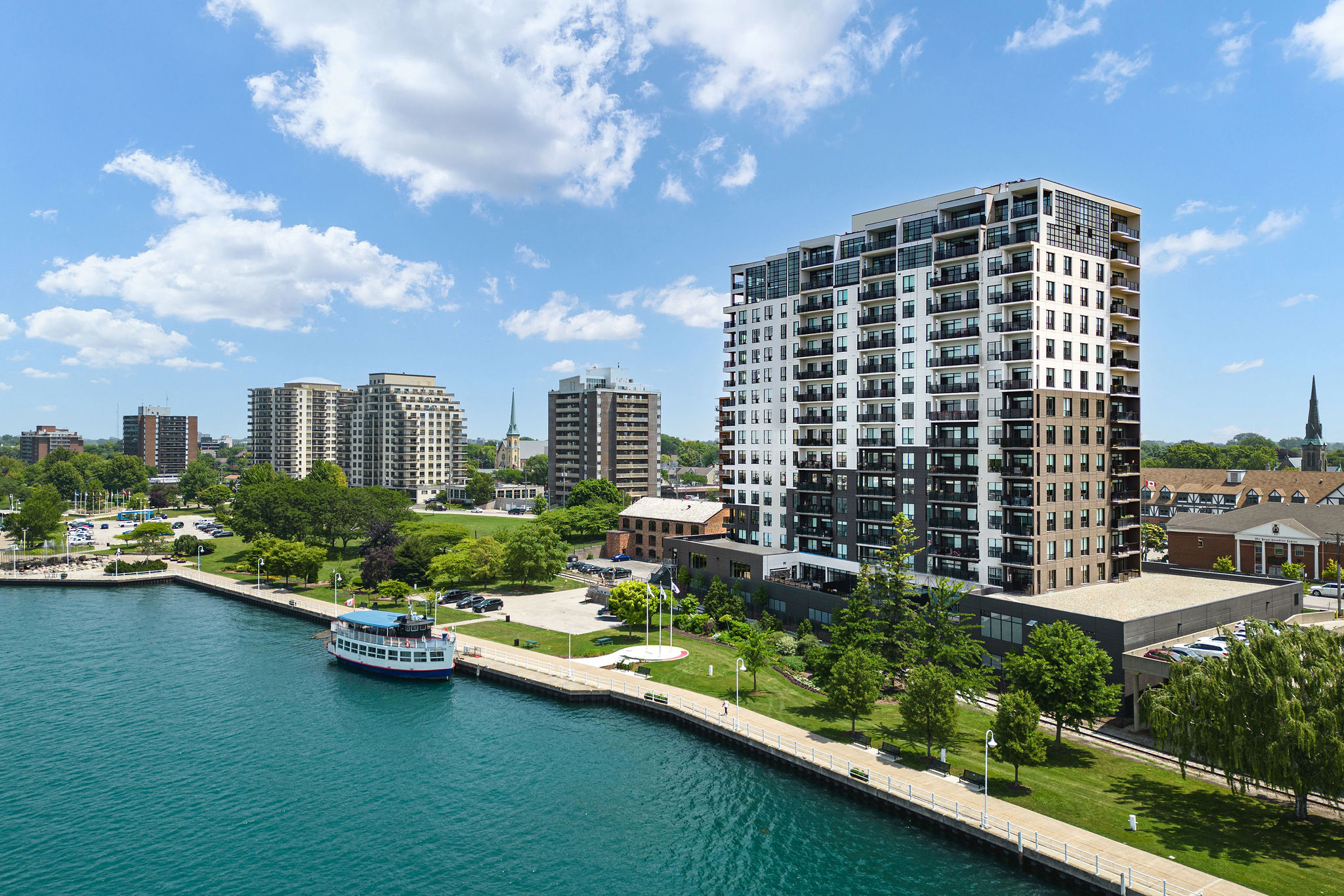 The Bayfront - Tricar